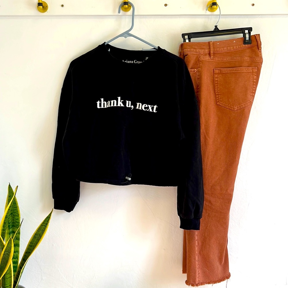 Ariana Grande 2019 Tour Merch!!! - Gem